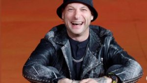 Clementino età, dove vive, ex fidanzata, genitori: tutto sul rapper ...